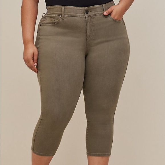 torrid | Jeans | Crop Bombshell Skinny Super Soft High Rise Jeans ...